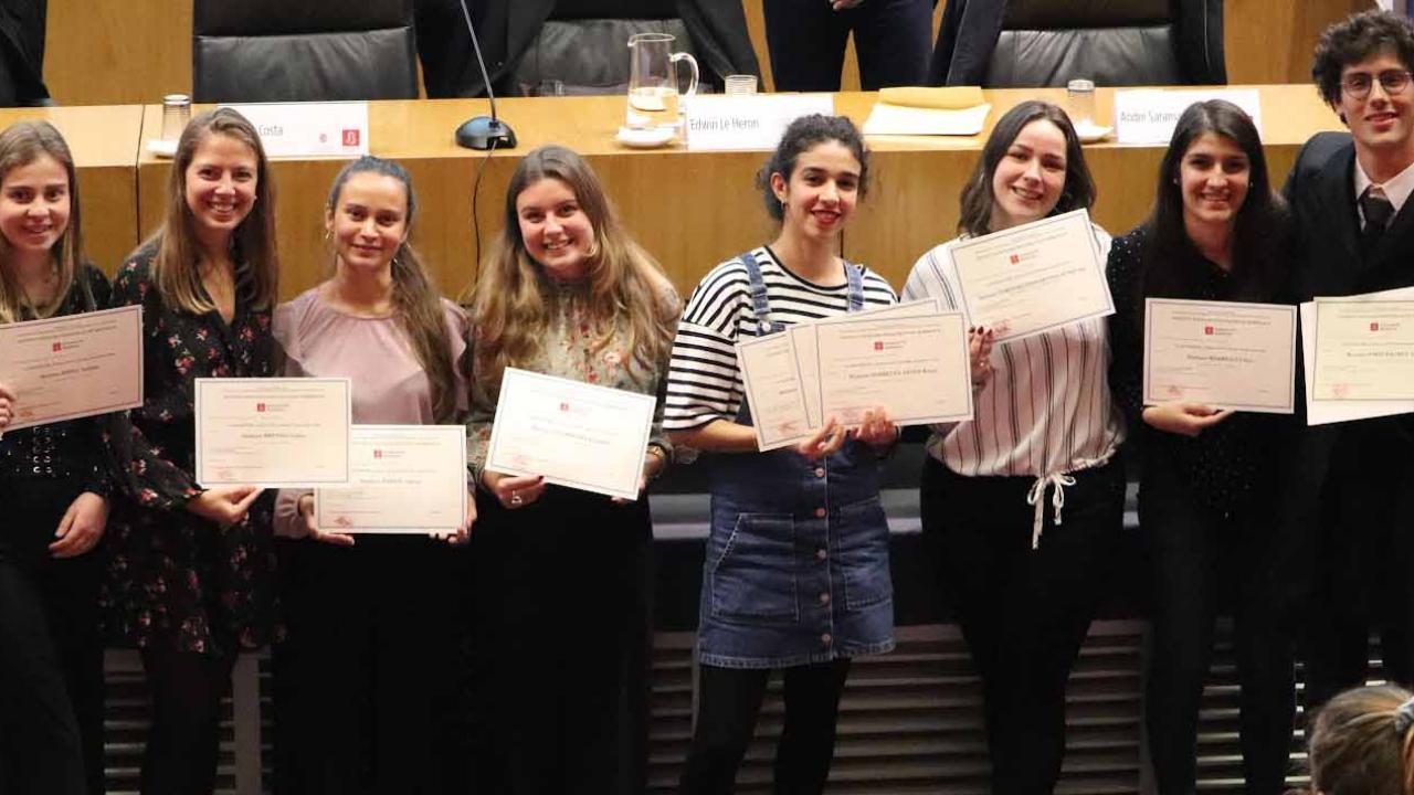 Faculdade de Economia - Faculdade de Economia - Universidade de Coimbra