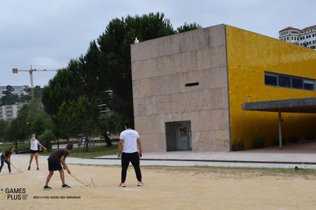 Faculdade de Ciências do Desporto e Educação Física - Universidade de ...