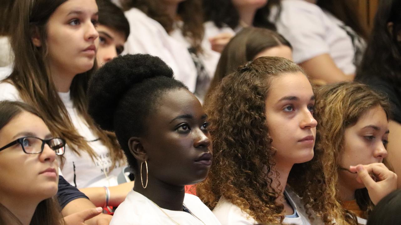 Faculdade de Economia - Faculdade de Economia - Universidade de Coimbra